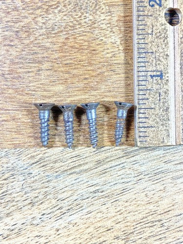Antique American Clock Movement Mounting Screws (KD629)